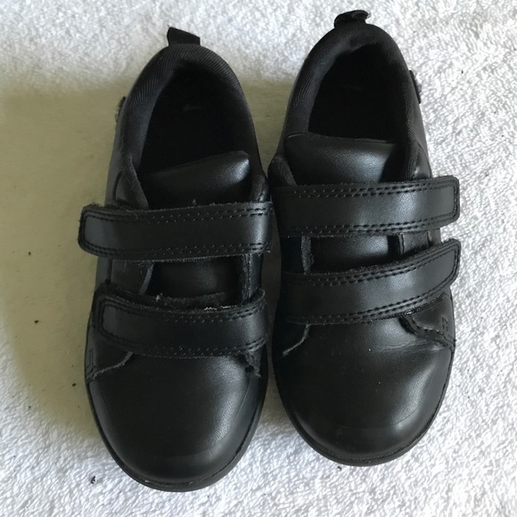 Stride Rite | Shoes | Stride Rite Black Leather Boy Shoes Sneakers ...